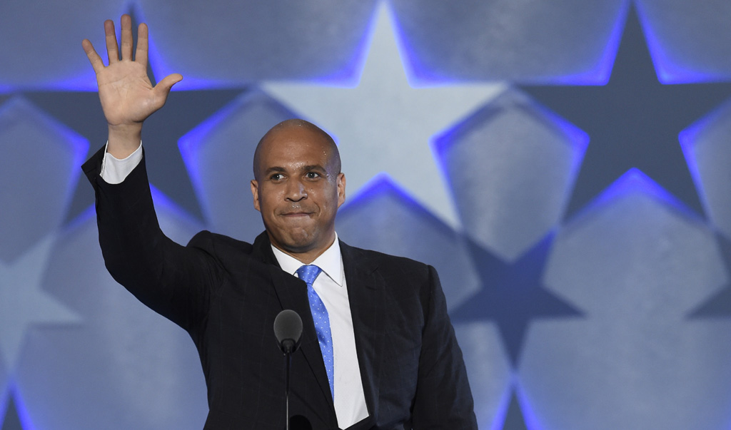 US Senator Cory Booker announces White House run - Business Recorder