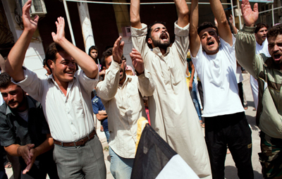 Fear of bombing keeps anti-Assad protesters indoors - World - Business ...