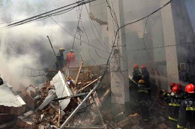 China blast toll hits 3, including suspect - World - Business Recorder