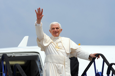 Pope arrives in Croatia - World - Business Recorder