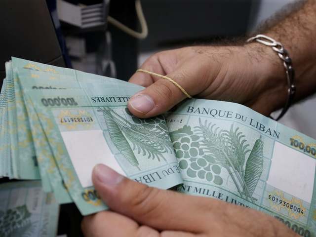 Lebanese pound changes hands near 5,000 per dollar - Markets - Business ...