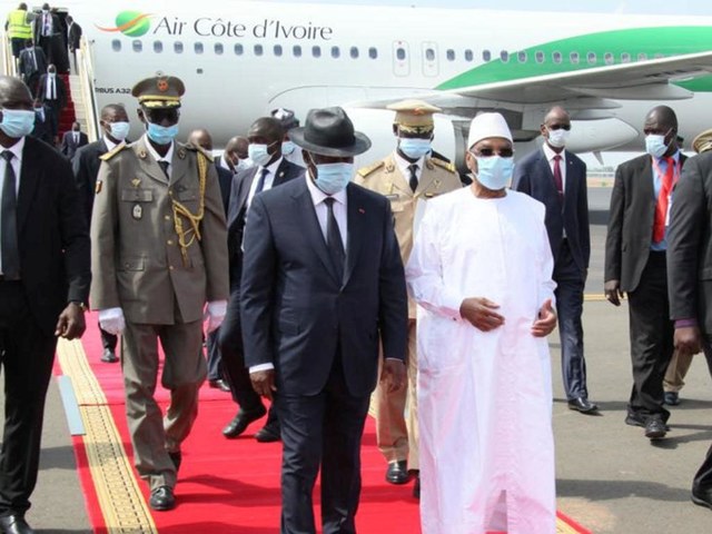 West African leaders start talks on Mali crisis - World - Business Recorder
