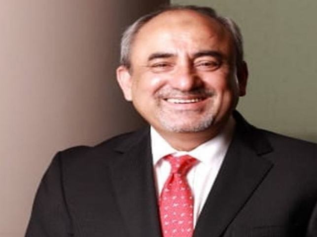 Govt working to repay $3bn Chinese investment: Khalid Mansoor ...