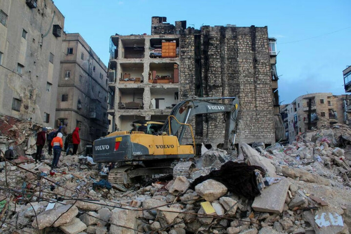 Syrian opposition rescuers say hundreds of families still under quake ...