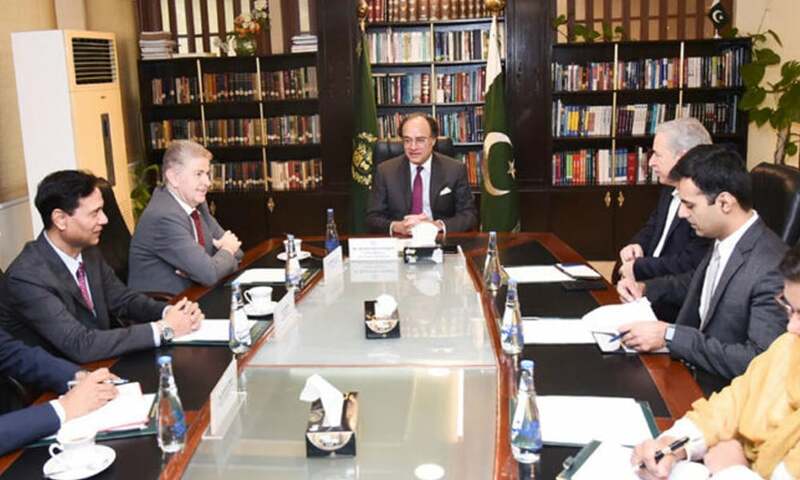 Finance minister meets PARCO team - Pakistan - Business Recorder