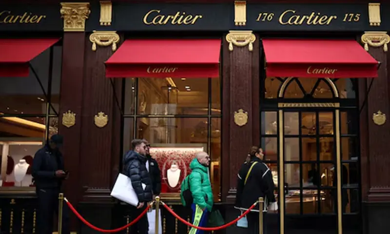 Cartier owner sales lifted by jewellery, improving Asia - Life & Style ...