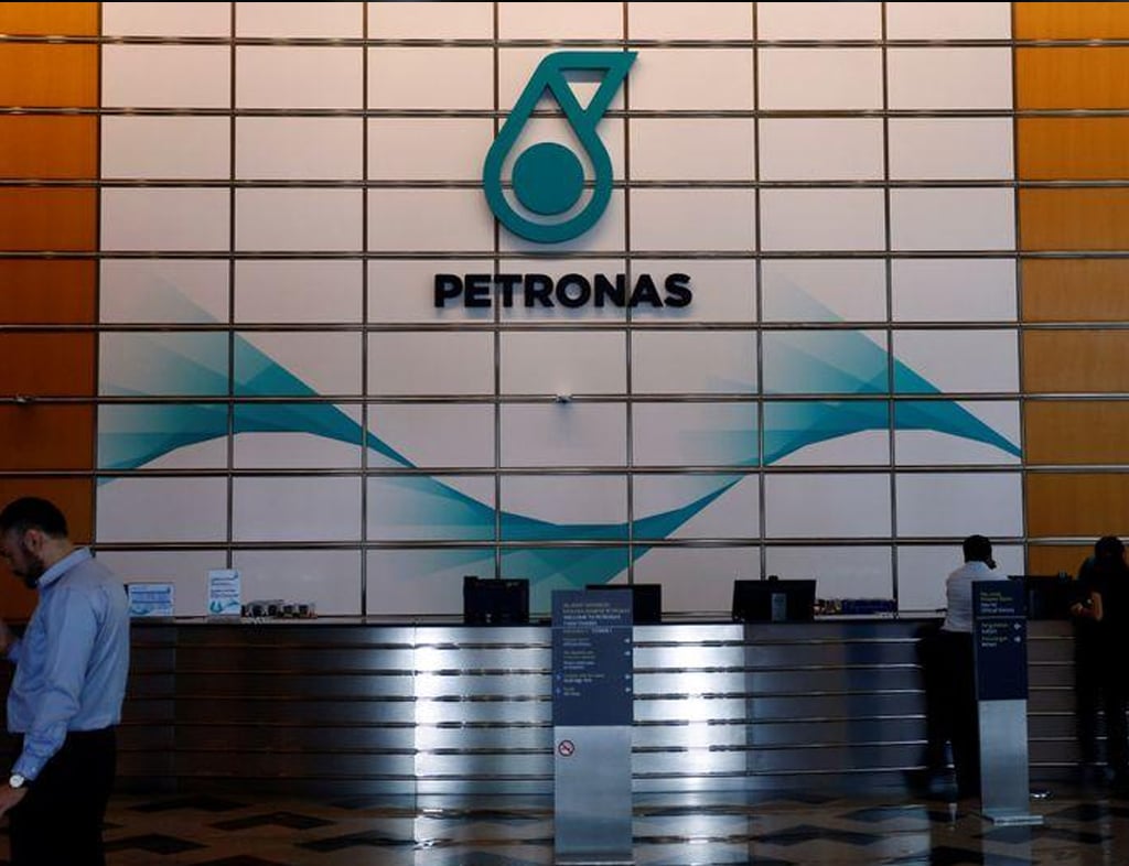 Malaysia's Petronas says Baram oil output to resume in Q3 after ship ...