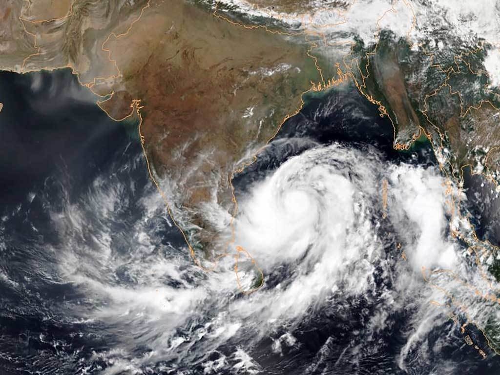 New India cyclone warning as death toll rises - World - Business Recorder