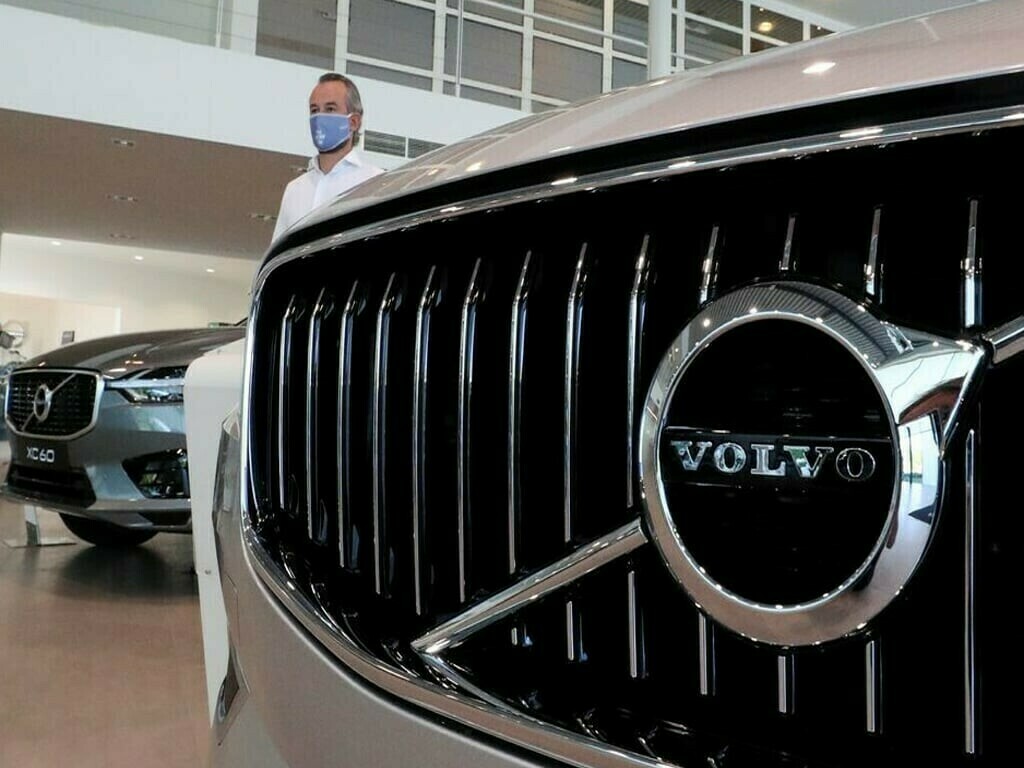 Truck maker Volvo Group plans to build battery plant - Business ...