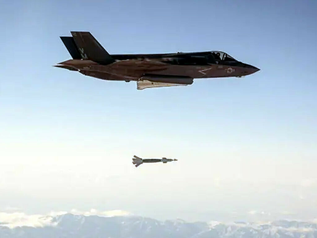 Russia says US lowers ‘nuclear threshold’ by deploying new nuclear ...