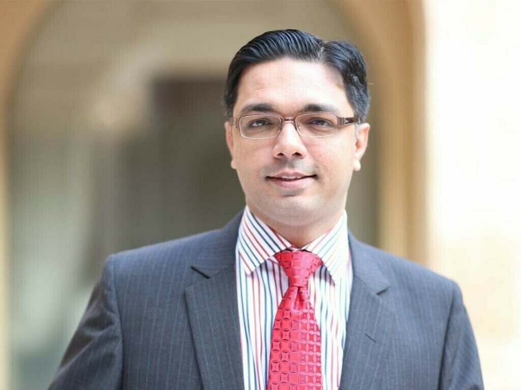 CFO Summit: Azfar calls for structural reforms and investor confidence ...