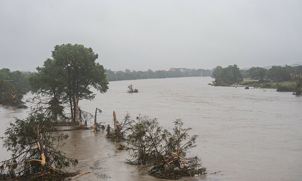 27 people confirmed dead as flood waters recede in central Texas ...
