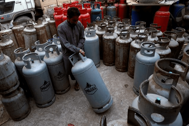 NA body slams Ogra over unregistered LPG tankers in KP and theft in Sindh - Markets - Business ...