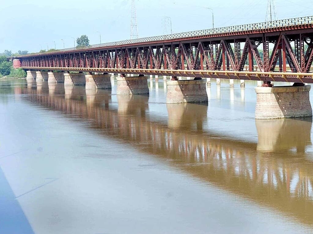 Water released into Sutlej by India causes crop losses in Pakistani Punjab - Business Recorder