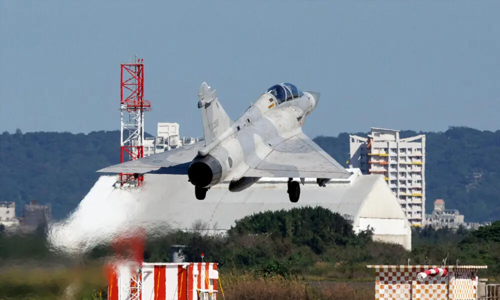 China holds military drills around Taiwan simulating ports blockade ...