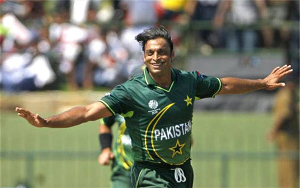 Fighter Jets inspire Akhtar to become fastest ever - Sports - Business ...