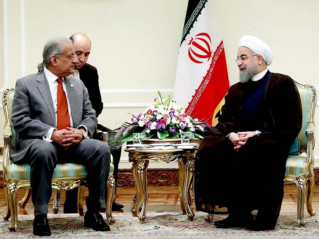 Senate Chairman calls on Iranian President Rouhani - Business Recorder