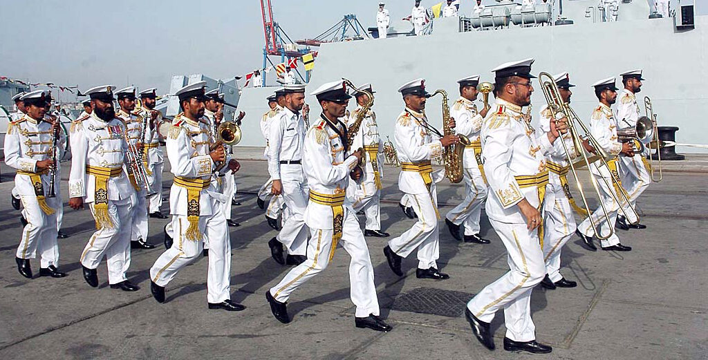 Pakistan Navy celebrates Defence Day with due solemnity, reverence ...