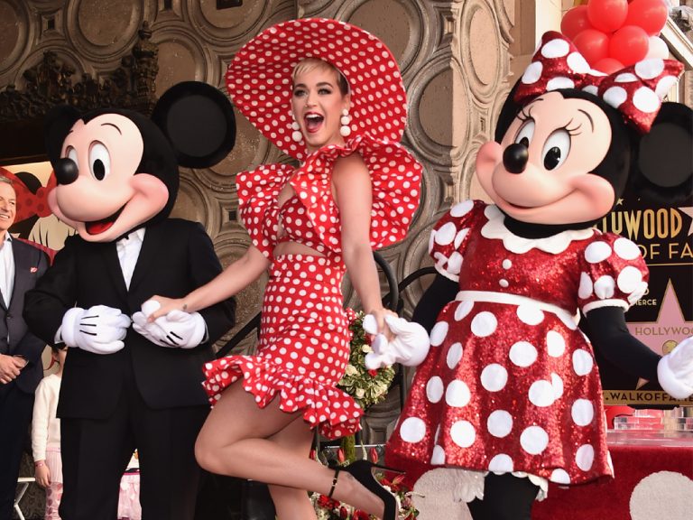 Minnie Mouse honored with ‘Hollywood’s Walk of Fame’ star - Life ...