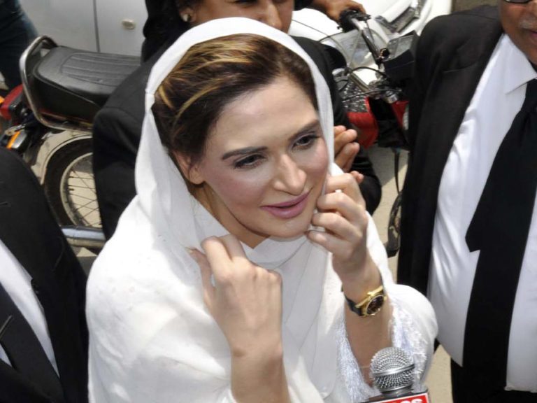 Hamza, Ayesha Ahad decide to withdraw cases against each other ...