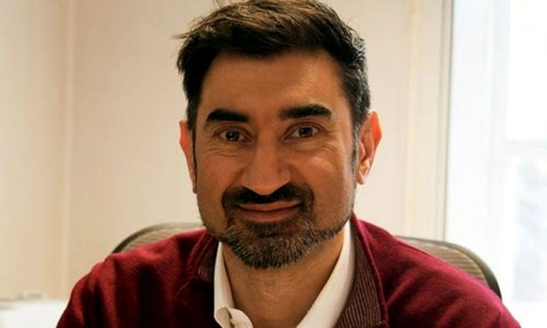 In solidarity with Atif Mian, another economist resigns from EAC ...
