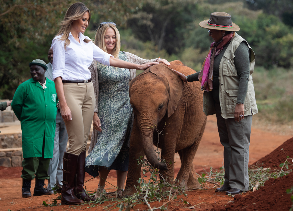 Melania Trump visits baby elephants, takes Kenya safari - Business Recorder