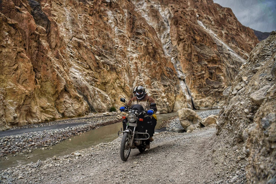 Daring death on the remote roads of Pakistan's north - Business ...