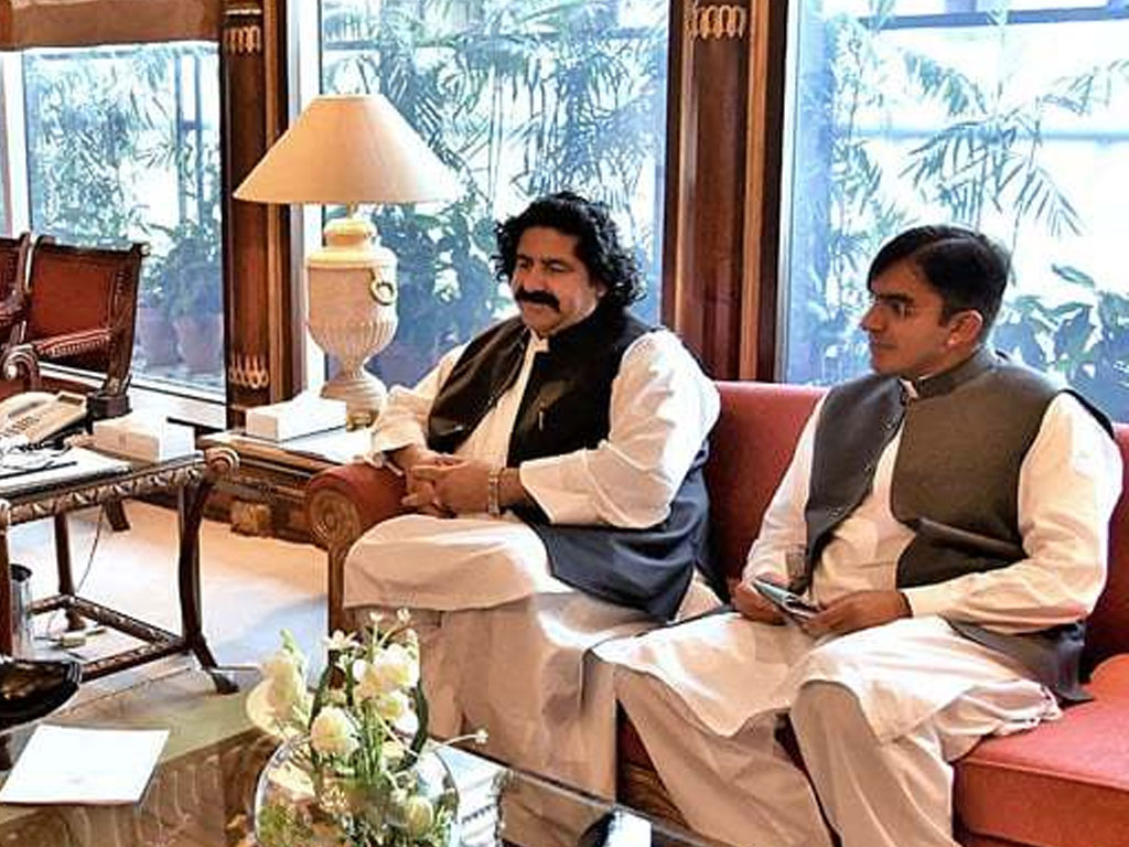Cabinet orders removal of MNAs Mohsin Dawar, Ali Wazir’s names from ECL ...