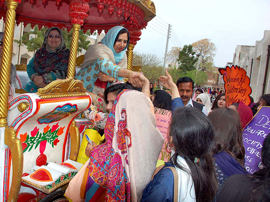 Women rendering remarkable services - Business & Finance - Business ...