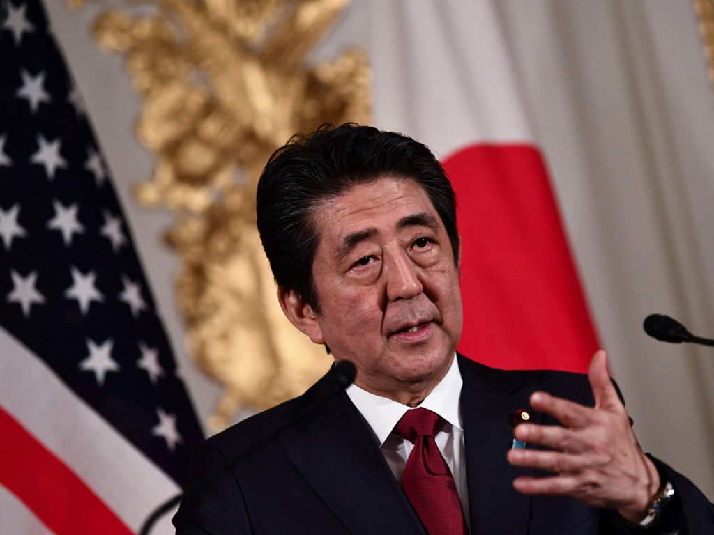 Abe: 'Full support' from Trump for meeting with Kim - World - Business ...