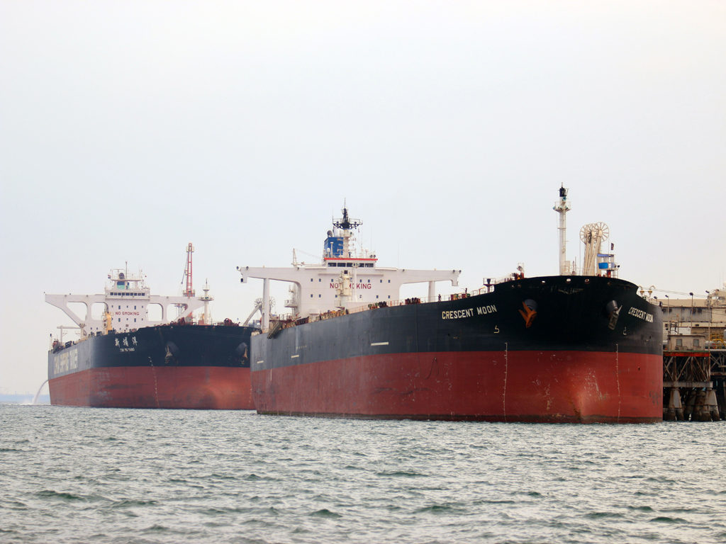 China's Unipec bans use of oil tankers linked to Venezuela - Business ...