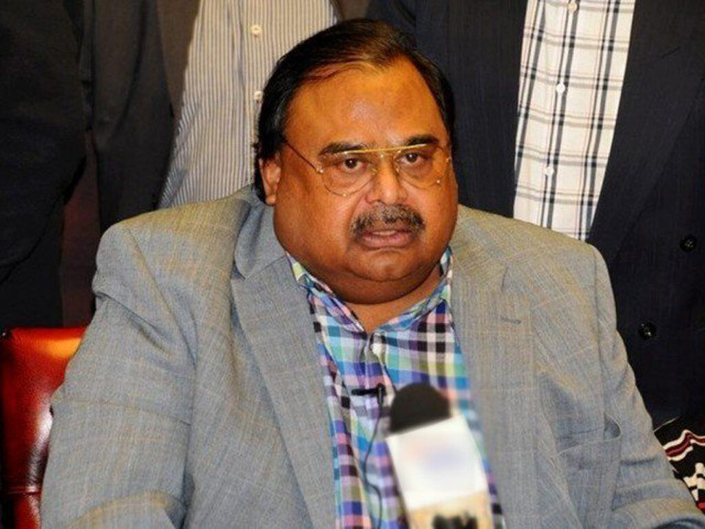 Altaf Hussain arrested, charged in hate speech case after his bail ...