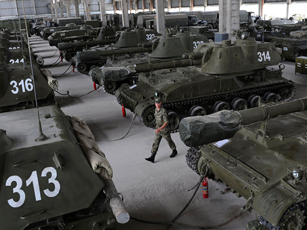 Russian conscript shoots dead eight soldiers in military base: Russian ...