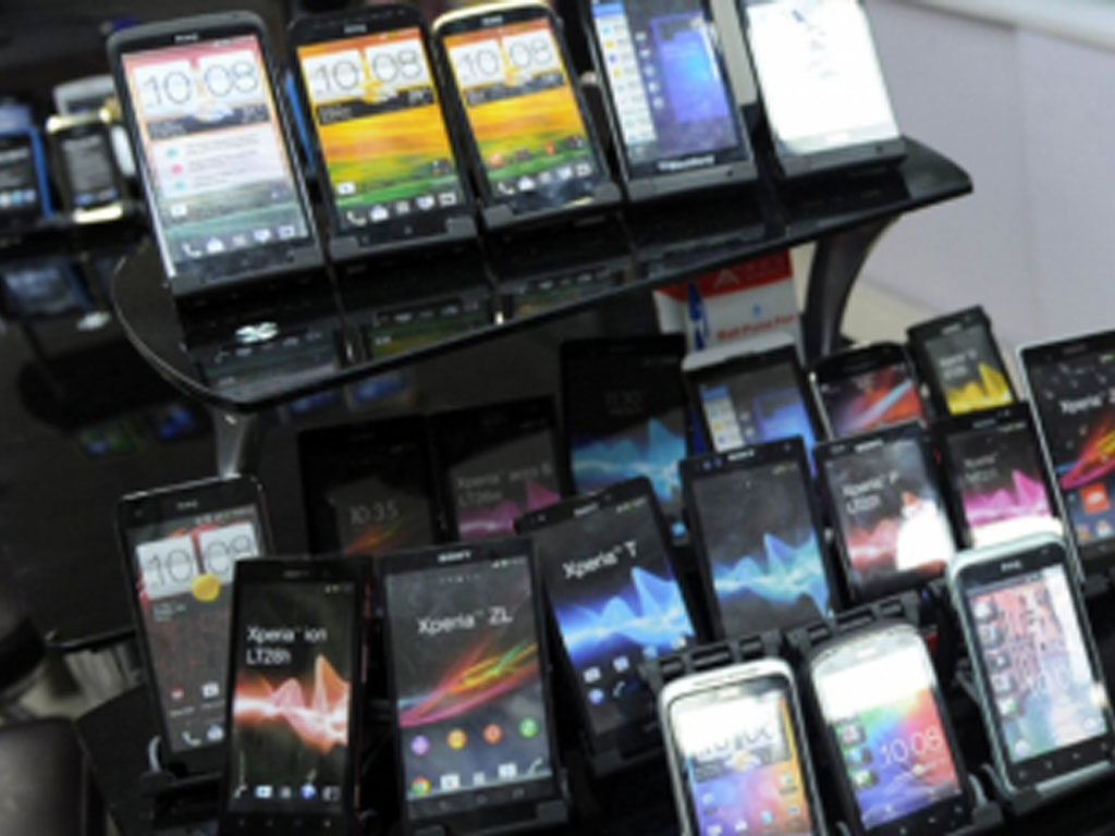 Mobile phone imports increase over 48 percent - Pakistan - Business ...