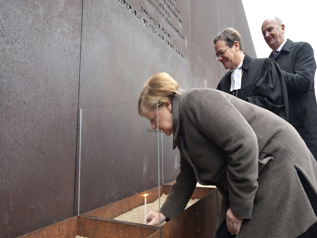 On Wall anniversary, Merkel urges Europe to defend freedom - World ...