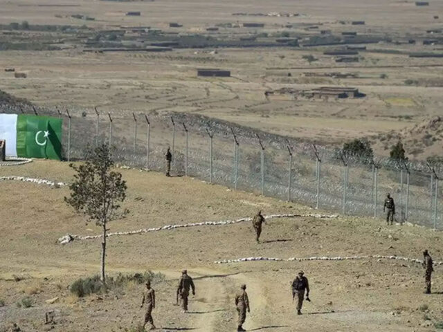 Pakistan closes Torkham Border after firing from Afghanistan: FO ...