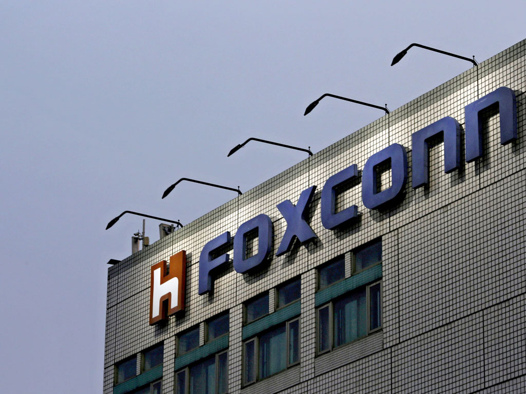 Foxconn says China factories operating at 50pc over virus outbreak ...
